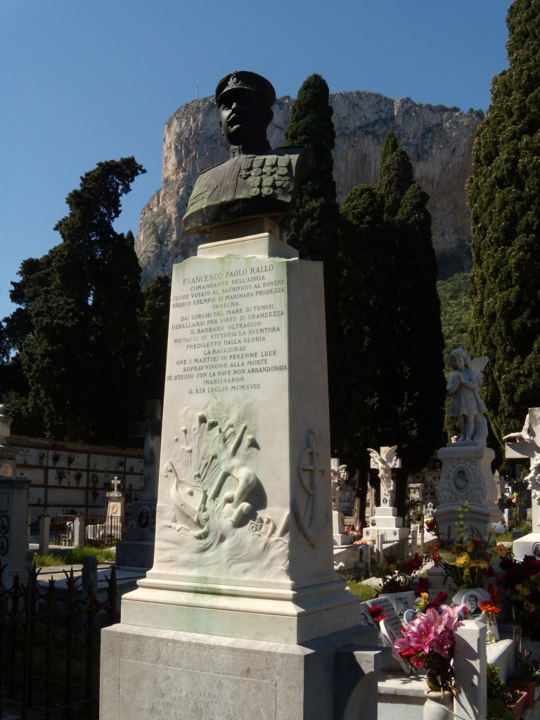 Monumento a Francesco Paolo Rallo – Cimiteri di Palermo